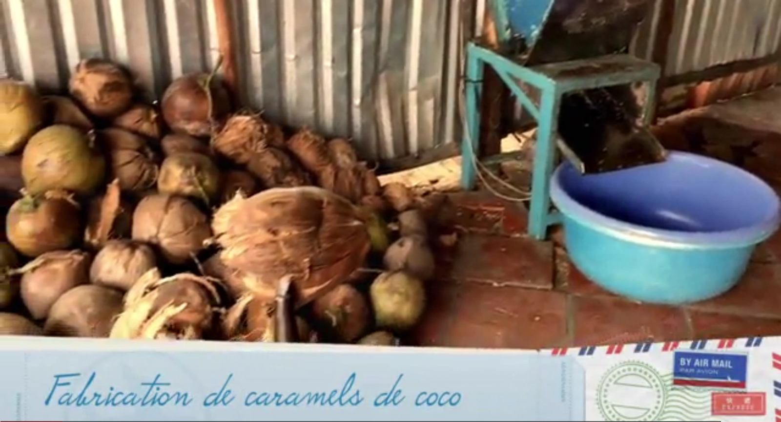 Fabrication artisanale de caramels de coco au Vietnam... | Ordissinaute