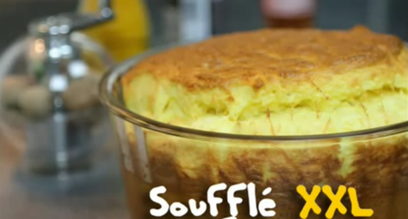 Recette du soufflé extra gonflé au fromage relevé aux épices par Chef ...